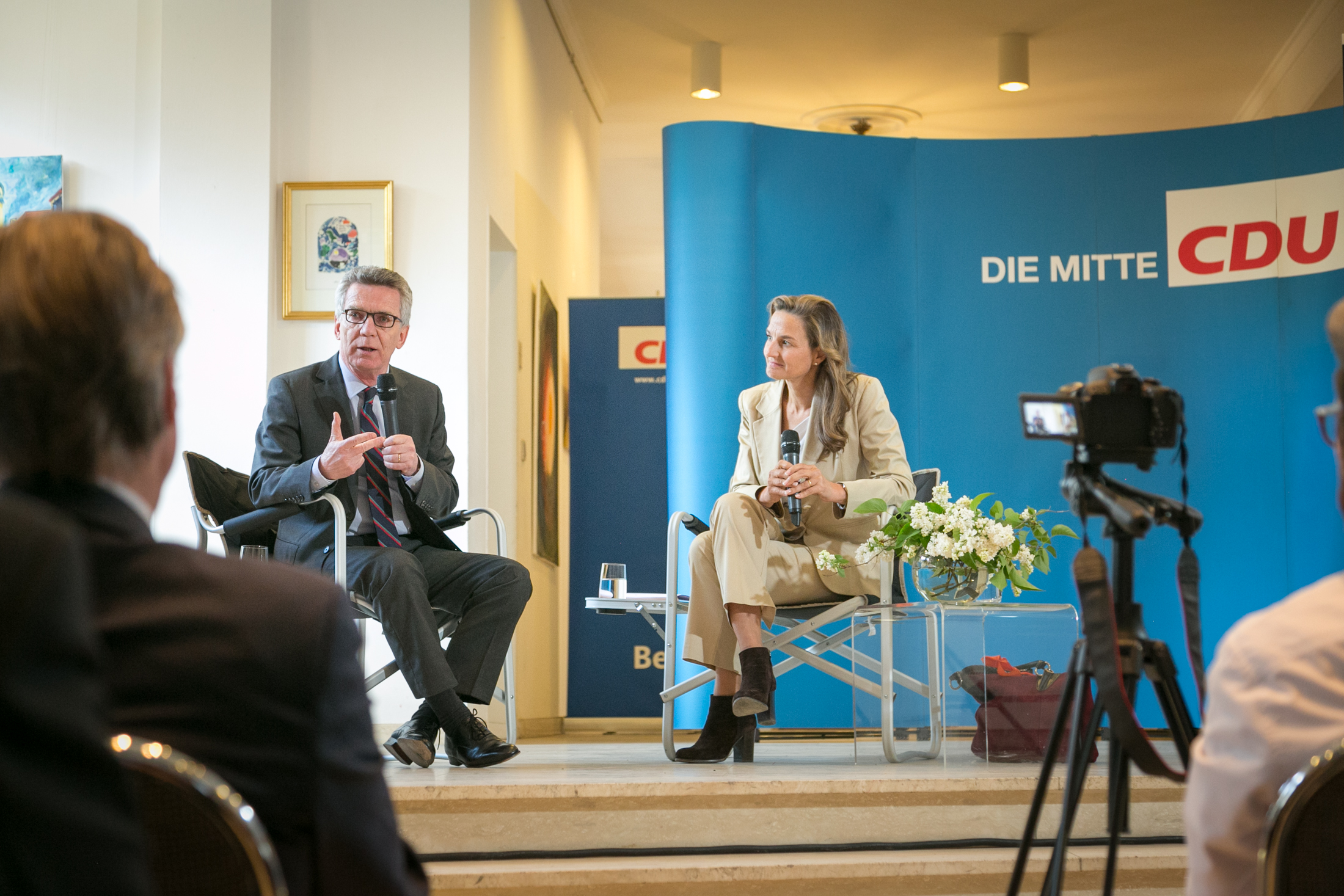 Mit Sicherheit und klaren Worten - Patricia Peill